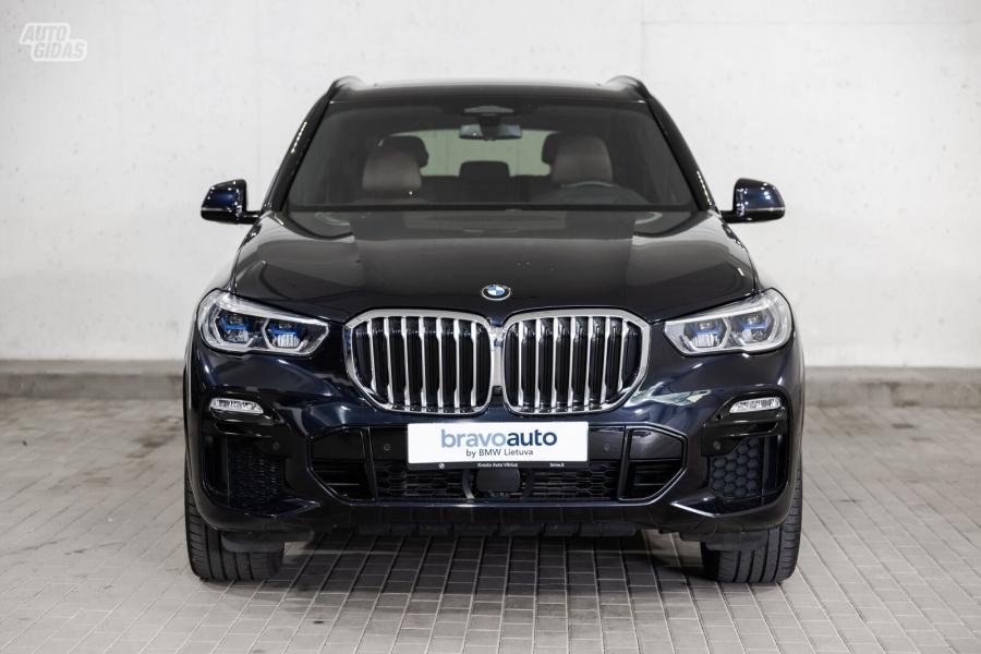 Melns BMW X5 2019 Viļņa, ar dzinēja tilpumu 3.00 L un nobraukumu 133 tūkst. km par 44297 €, foto 3 vietnē AUTOMOTO.COM.LV