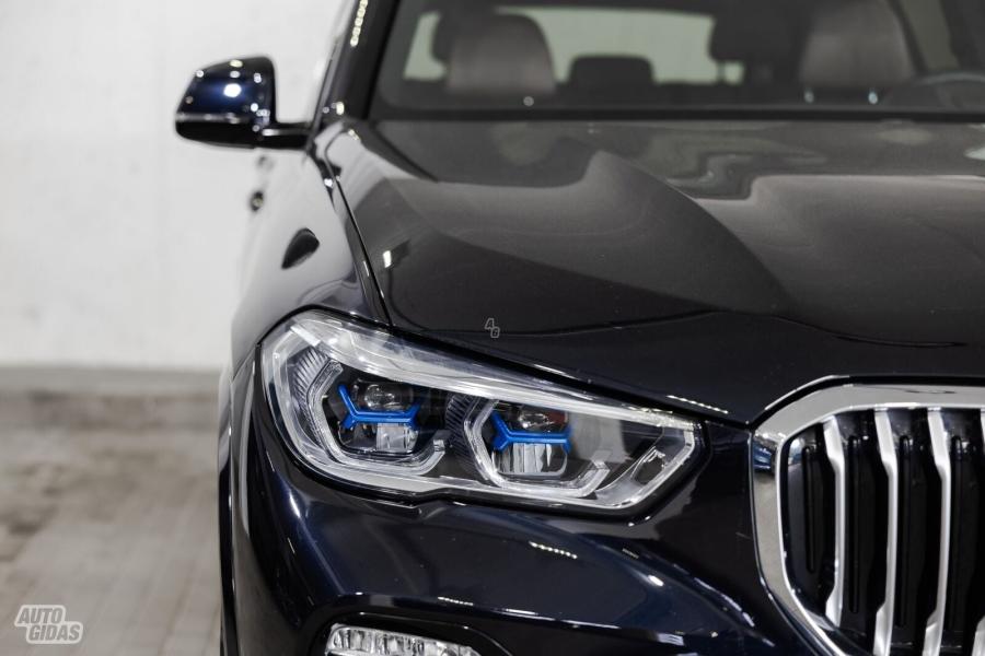 Melns BMW X5 2019 Viļņa, ar dzinēja tilpumu 3.00 L un nobraukumu 133 tūkst. km par 44297 €, foto 7 vietnē AUTOMOTO.COM.LV