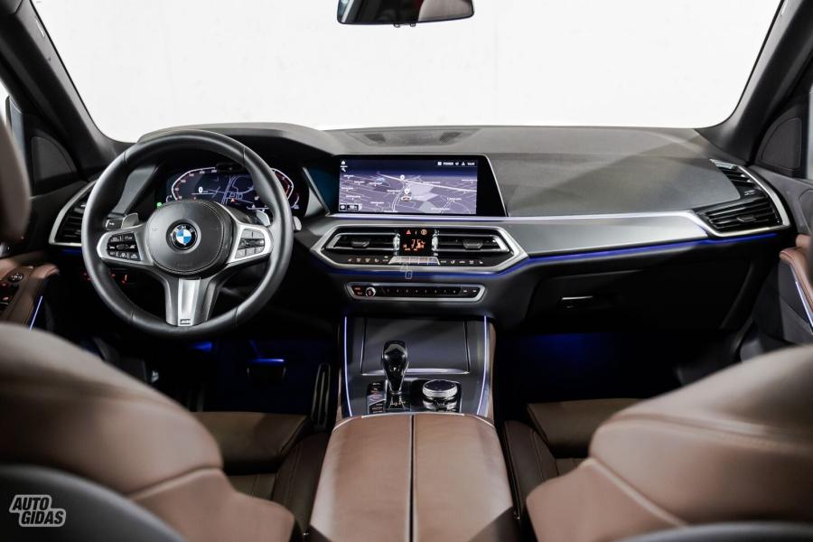 Melns BMW X5 2019 Viļņa, ar dzinēja tilpumu 3.00 L un nobraukumu 133 tūkst. km par 44297 €, foto 19 vietnē AUTOMOTO.COM.LV
