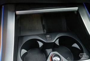 Black BMW X5 2019 in Silute, with an engine capacity of 3.00 L and mileage of 310 thousand km for 32900 €, photo 17 on AUTOMOTO.COM.LV