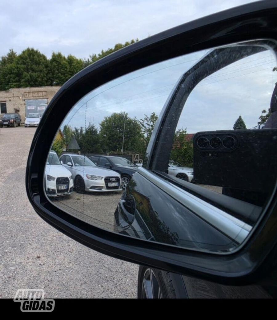 Black BMW X5 2019 in Silute, with an engine capacity of 3.00 L and mileage of 310 thousand km for 32900 €, photo 24 on AUTOMOTO.COM.LV
