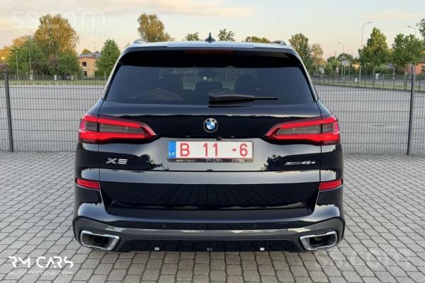 Black BMW X5 2020 in Jelgava, with an engine capacity of 3.00 L and mileage of 0 thousand km for 6450 €, photo 6 on AUTOMOTO.COM.LV