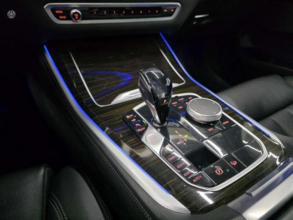 Black BMW X5 2020 in Siauliai, with an engine capacity of 3.00 L and mileage of 38 thousand km for 44950 €, photo 11 on AUTOMOTO.COM.LV