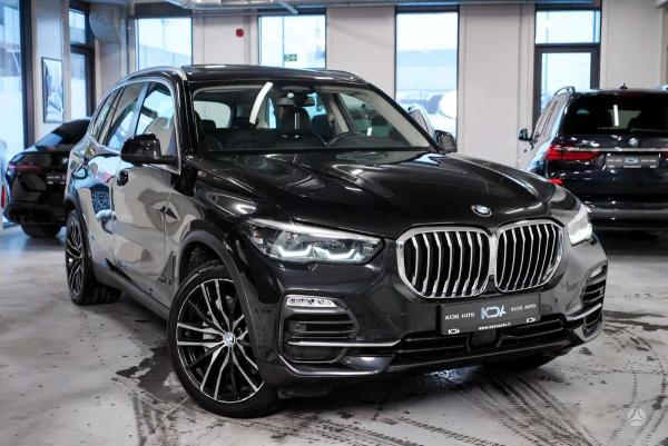 Melns BMW X5 2020 Kauņa, ar dzinēja tilpumu 3.00 L un nobraukumu 159 tūkst. km par 35950 €, foto 2 vietnē AUTOMOTO.COM.LV