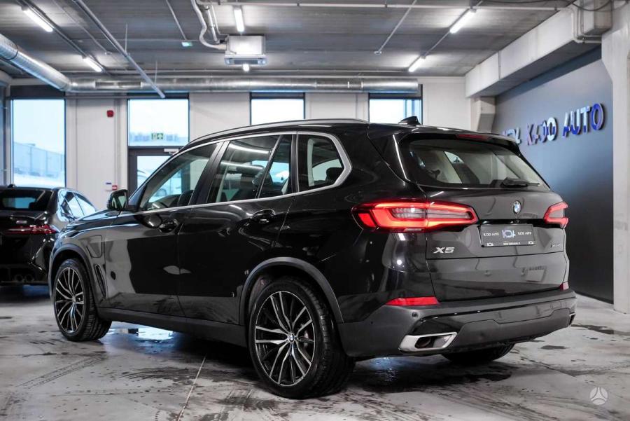 Melns BMW X5 2020 Kauņa, ar dzinēja tilpumu 3.00 L un nobraukumu 159 tūkst. km par 35950 €, foto 8 vietnē AUTOMOTO.COM.LV