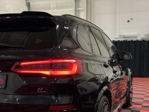 Melns BMW X5 2020 Viļņa, ar dzinēja tilpumu 3.00 L un nobraukumu 101 tūkst. km par 51990 €, foto 9 vietnē AUTOMOTO.COM.LV