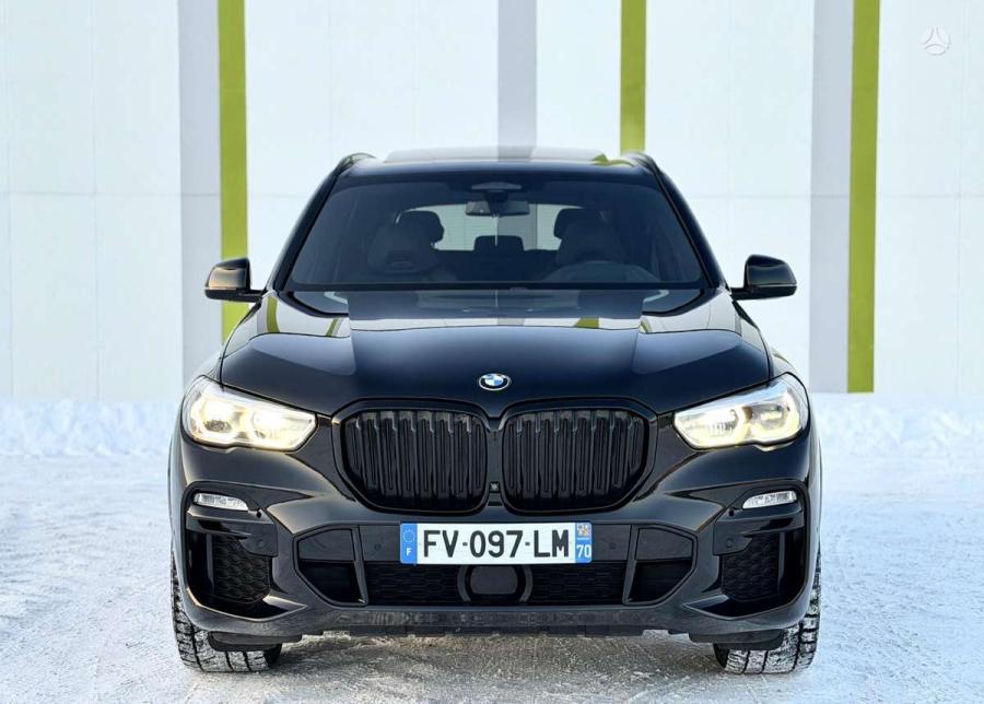 Melns BMW X5 2020 Tauragė, ar dzinēja tilpumu 2.99 L un nobraukumu 120 tūkst. km par 42000 €, foto 3 vietnē AUTOMOTO.COM.LV