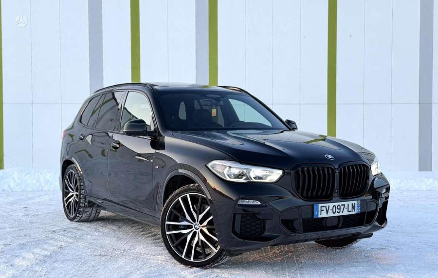 Melns BMW X5 2020 Tauragė, ar dzinēja tilpumu 2.99 L un nobraukumu 120 tūkst. km par 42000 €, foto 8 vietnē AUTOMOTO.COM.LV