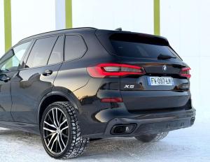 Melns BMW X5 2020 Tauragė, ar dzinēja tilpumu 2.99 L un nobraukumu 120 tūkst. km par 42000 €, foto 22 vietnē AUTOMOTO.COM.LV