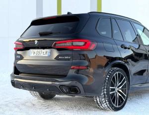 Melns BMW X5 2020 Tauragė, ar dzinēja tilpumu 2.99 L un nobraukumu 120 tūkst. km par 42000 €, foto 24 vietnē AUTOMOTO.COM.LV