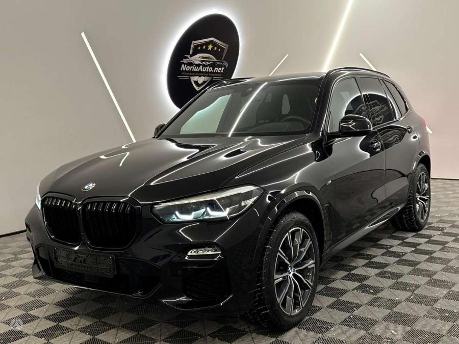 Black BMW X5 2020 in Marijampole, with an engine capacity of 2.99 L and mileage of 262 thousand km for 34999 €, photo 36 on AUTOMOTO.COM.LV