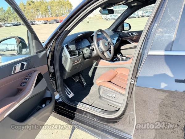 Черный БМВ Х5 2020 в Таллин, объемом двигателя 3.00 л и пробегом 83 тыс. км за 55000 €, фото 11 на AUTOMOTO.COM.LV