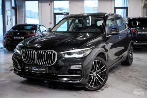 Melns BMW X5 2020 Marijampole, ar dzinēja tilpumu 3.00 L un nobraukumu 159 tūkst. km par 35950 €, foto 4 vietnē AUTOMOTO.COM.LV