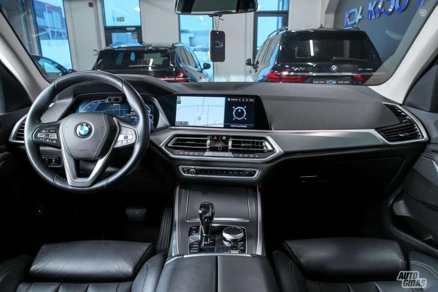 Melns BMW X5 2020 Marijampole, ar dzinēja tilpumu 3.00 L un nobraukumu 159 tūkst. km par 35950 €, foto 16 vietnē AUTOMOTO.COM.LV