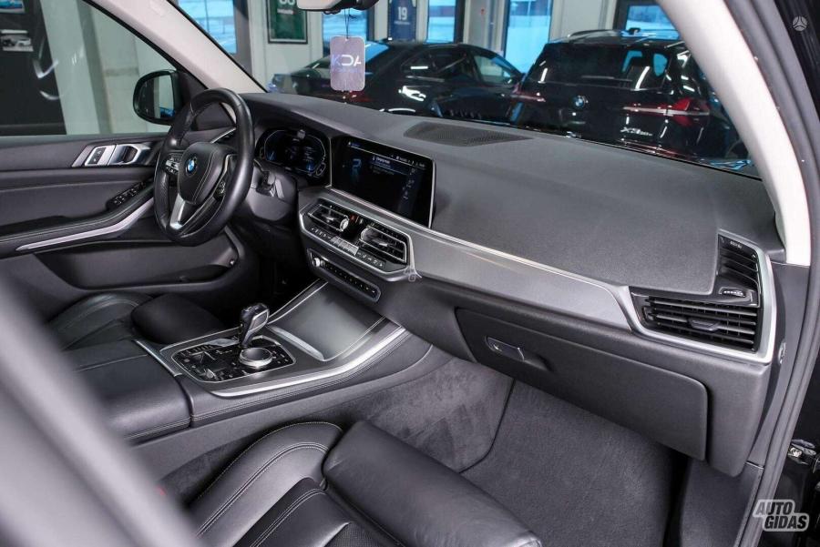 Melns BMW X5 2020 Marijampole, ar dzinēja tilpumu 3.00 L un nobraukumu 159 tūkst. km par 35950 €, foto 36 vietnē AUTOMOTO.COM.LV