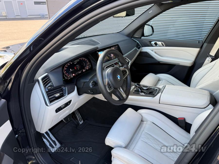 Черный БМВ Х5 2020 в Таллин, объемом двигателя 0.00 л и пробегом 169 тыс. км за 46990 €, фото 5 на AUTOMOTO.COM.LV