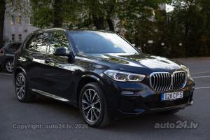 Black BMW X5 2020 in Tallinn, with an engine capacity of 3.00 L and mileage of 165 thousand km for 41540 €, photo 4 on AUTOMOTO.COM.LV