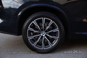 Black BMW X5 2020 in Tallinn, with an engine capacity of 3.00 L and mileage of 165 thousand km for 41540 €, photo 8 on AUTOMOTO.COM.LV