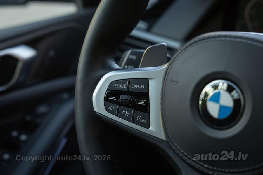 Black BMW X5 2020 in Tallinn, with an engine capacity of 3.00 L and mileage of 165 thousand km for 41540 €, photo 14 on AUTOMOTO.COM.LV