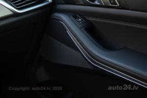 Black BMW X5 2020 in Tallinn, with an engine capacity of 3.00 L and mileage of 165 thousand km for 41540 €, photo 21 on AUTOMOTO.COM.LV
