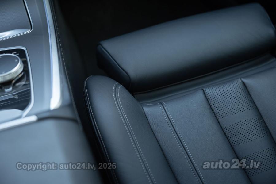 Black BMW X5 2020 in Tallinn, with an engine capacity of 3.00 L and mileage of 165 thousand km for 41540 €, photo 22 on AUTOMOTO.COM.LV