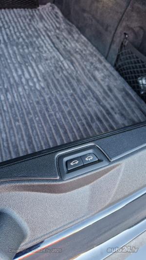 Melns BMW X5 2020 Tallina, ar dzinēja tilpumu 3.00 L un nobraukumu 158 tūkst. km par 47390 €, foto 11 vietnē AUTOMOTO.COM.LV