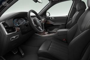 Black BMW X5 2020 in Vilnius, with an engine capacity of 3.00 L and mileage of 126 thousand km for 47991 €, photo 3 on AUTOMOTO.COM.LV