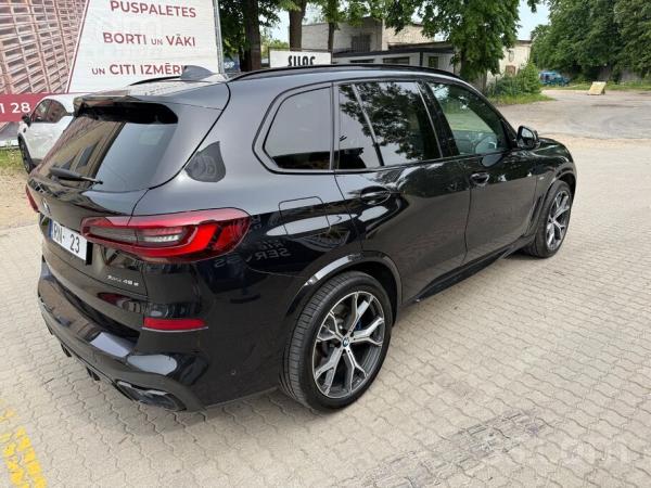 Melns BMW X5 2020 Rīga, ar dzinēja tilpumu 3.00 L un nobraukumu 185 tūkst. km par 46000 €, foto 3 vietnē AUTOMOTO.COM.LV