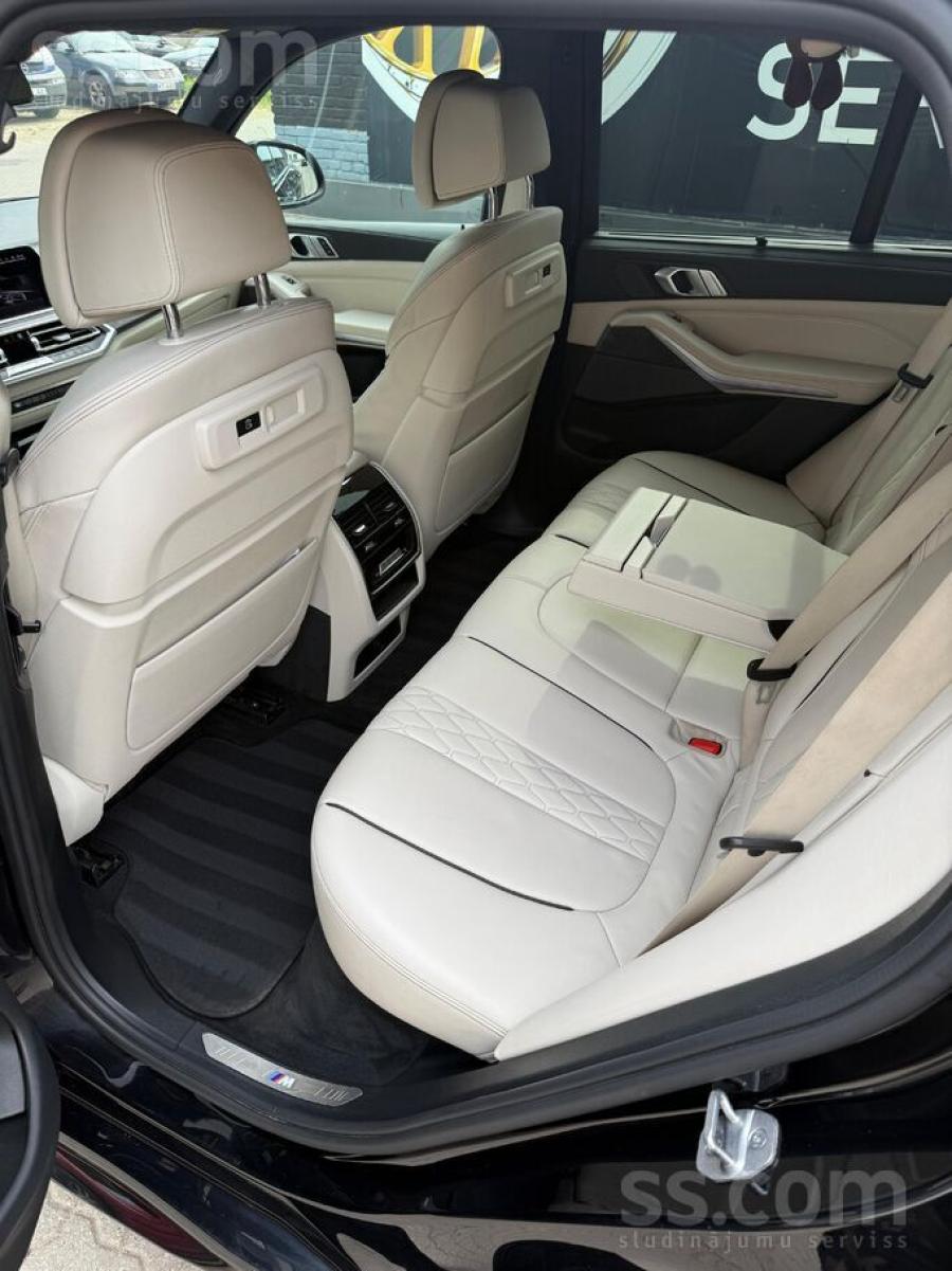Black BMW X5 2020 in Riga, with an engine capacity of 3.00 L and mileage of 185 thousand km for 46000 €, photo 8 on AUTOMOTO.COM.LV