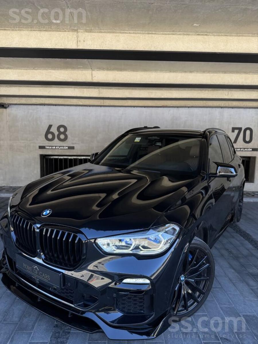 Black BMW X5 2020 in Riga, with an engine capacity of 3.00 L and mileage of 224 thousand km for 41990 €, photo 3 on AUTOMOTO.COM.LV