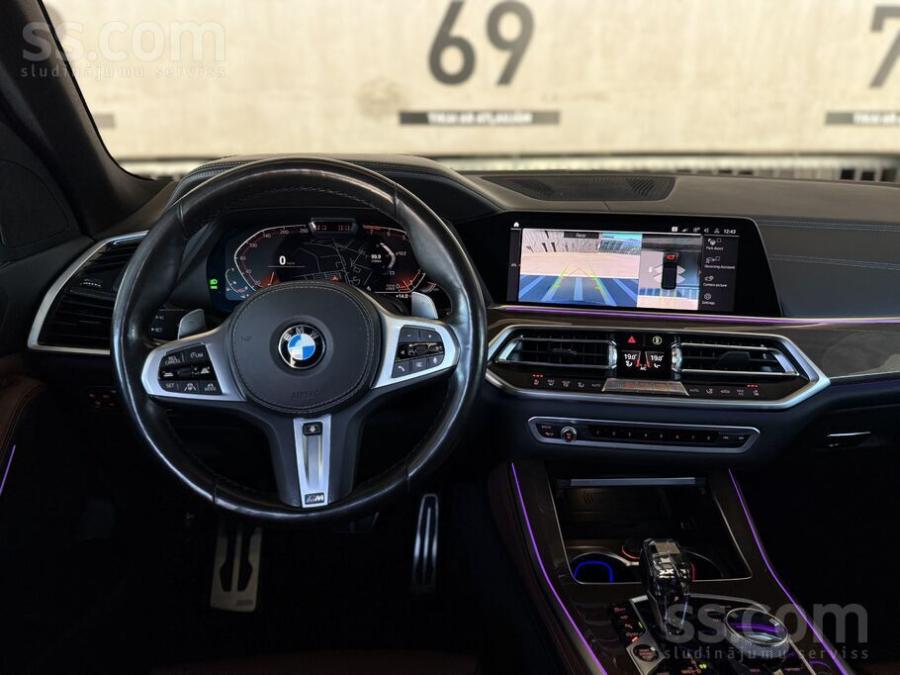 Black BMW X5 2020 in Riga, with an engine capacity of 3.00 L and mileage of 224 thousand km for 41990 €, photo 29 on AUTOMOTO.COM.LV