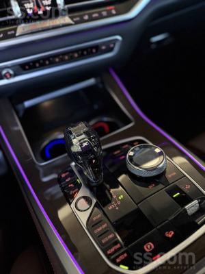 Black BMW X5 2020 in Riga, with an engine capacity of 3.00 L and mileage of 224 thousand km for 41990 €, photo 30 on AUTOMOTO.COM.LV