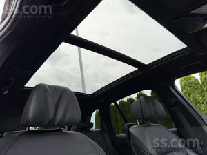Black BMW X5 2020 in Riga, with an engine capacity of 4.40 L and mileage of 149 thousand km for 49500 €, photo 32 on AUTOMOTO.COM.LV
