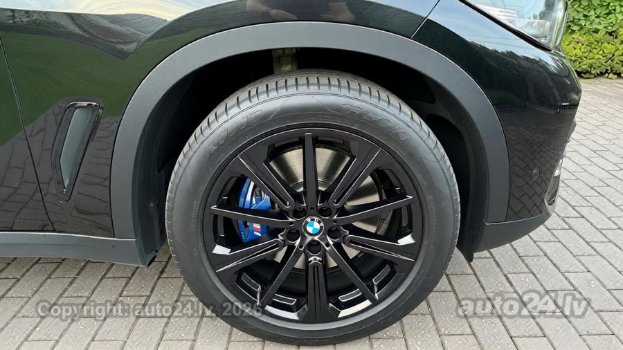 Melns BMW X5 2020 Rīga, ar dzinēja tilpumu 3.00 L un nobraukumu 147 tūkst. km par 36900 €, foto 16 vietnē AUTOMOTO.COM.LV