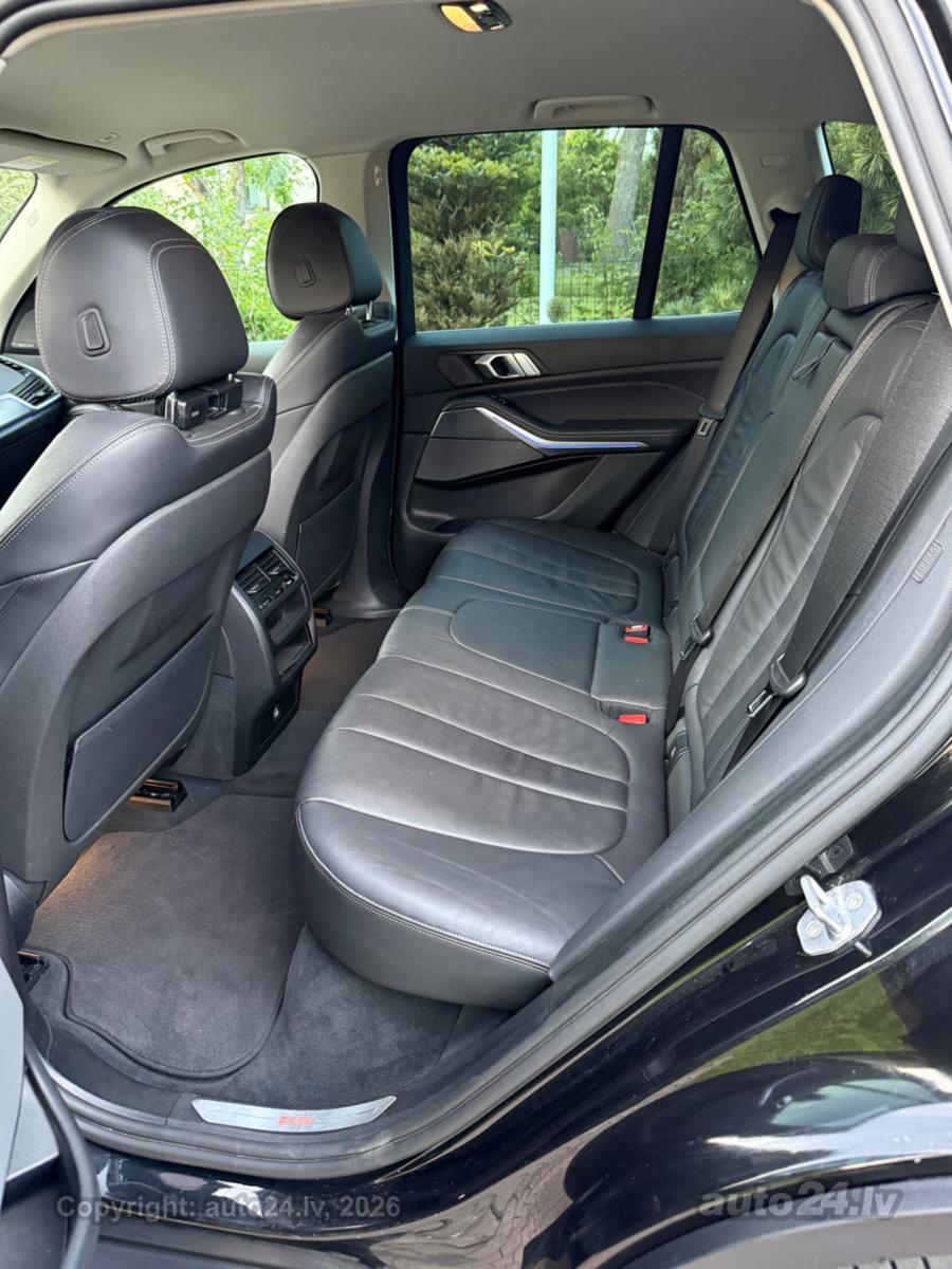 Melns BMW X5 2020 Rīga, ar dzinēja tilpumu 3.00 L un nobraukumu 147 tūkst. km par 36900 €, foto 17 vietnē AUTOMOTO.COM.LV