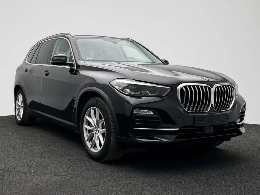 Melns BMW X5 2020 Rīga, ar dzinēja tilpumu 3.00 L un nobraukumu 183 tūkst. km par 36990 €, foto 4 vietnē AUTOMOTO.COM.LV