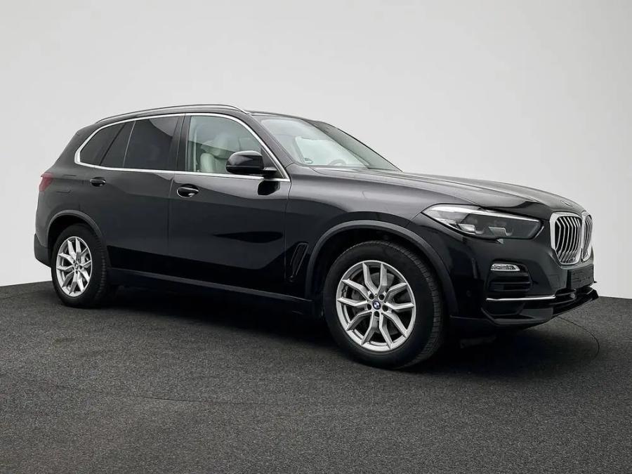 Melns BMW X5 2020 Rīga, ar dzinēja tilpumu 3.00 L un nobraukumu 183 tūkst. km par 36990 €, foto 5 vietnē AUTOMOTO.COM.LV