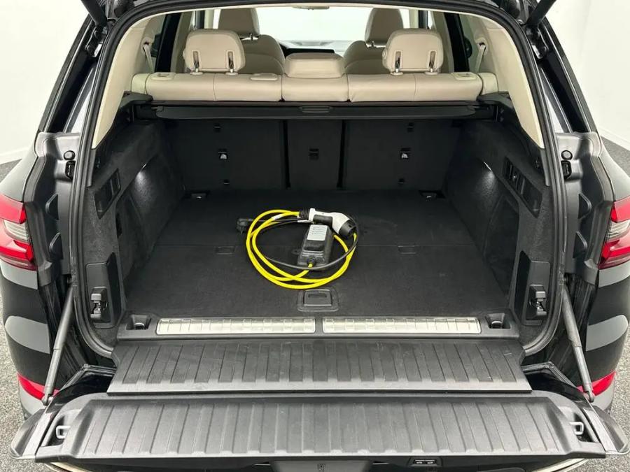 Melns BMW X5 2020 Rīga, ar dzinēja tilpumu 3.00 L un nobraukumu 183 tūkst. km par 36990 €, foto 11 vietnē AUTOMOTO.COM.LV