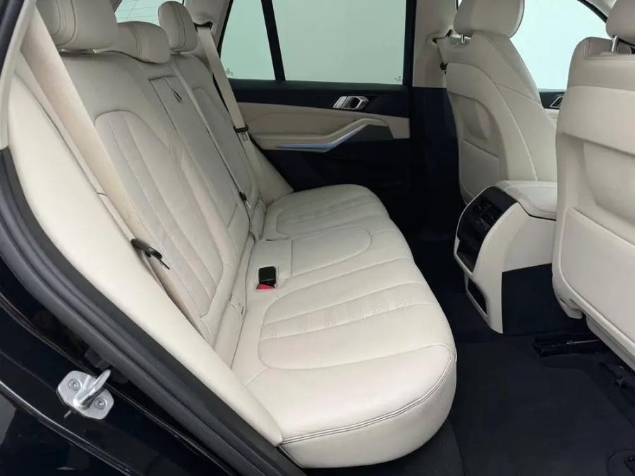 Melns BMW X5 2020 Rīga, ar dzinēja tilpumu 3.00 L un nobraukumu 183 tūkst. km par 36990 €, foto 16 vietnē AUTOMOTO.COM.LV