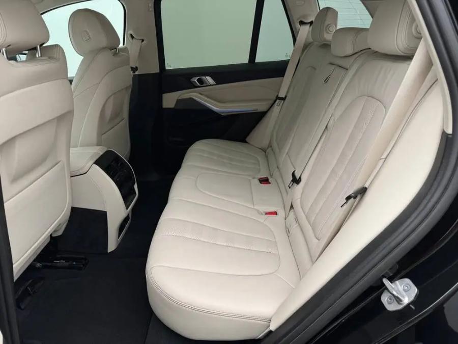 Melns BMW X5 2020 Rīga, ar dzinēja tilpumu 3.00 L un nobraukumu 183 tūkst. km par 36990 €, foto 17 vietnē AUTOMOTO.COM.LV