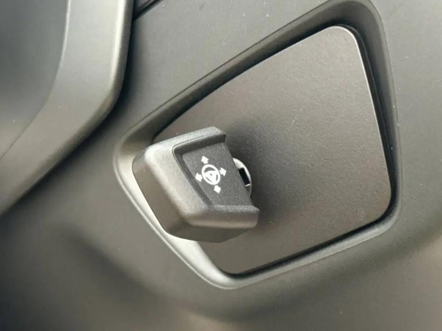 Melns BMW X5 2020 Rīga, ar dzinēja tilpumu 3.00 L un nobraukumu 183 tūkst. km par 36990 €, foto 21 vietnē AUTOMOTO.COM.LV