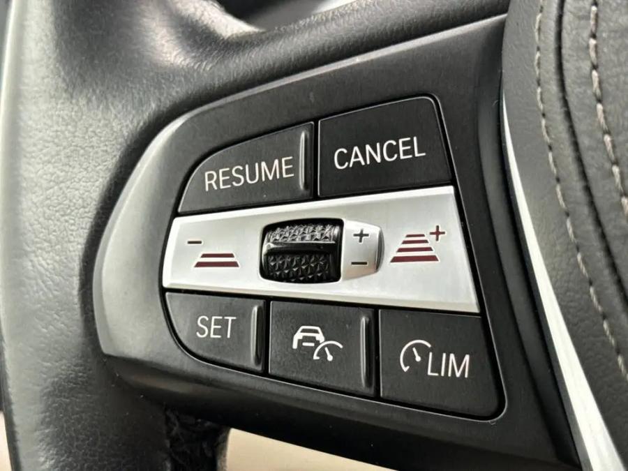 Melns BMW X5 2020 Rīga, ar dzinēja tilpumu 3.00 L un nobraukumu 183 tūkst. km par 36990 €, foto 25 vietnē AUTOMOTO.COM.LV