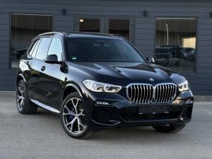 Black BMW X5 2020 in Riga, with an engine capacity of 3.00 L and mileage of 150 thousand km for 47800 €, photo  on AUTOMOTO.COM.LV