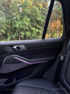 Melns BMW X5 2020 Tallina, ar dzinēja tilpumu 3.00 L un nobraukumu 138 tūkst. km par 47000 €, foto 17 vietnē AUTOMOTO.COM.LV