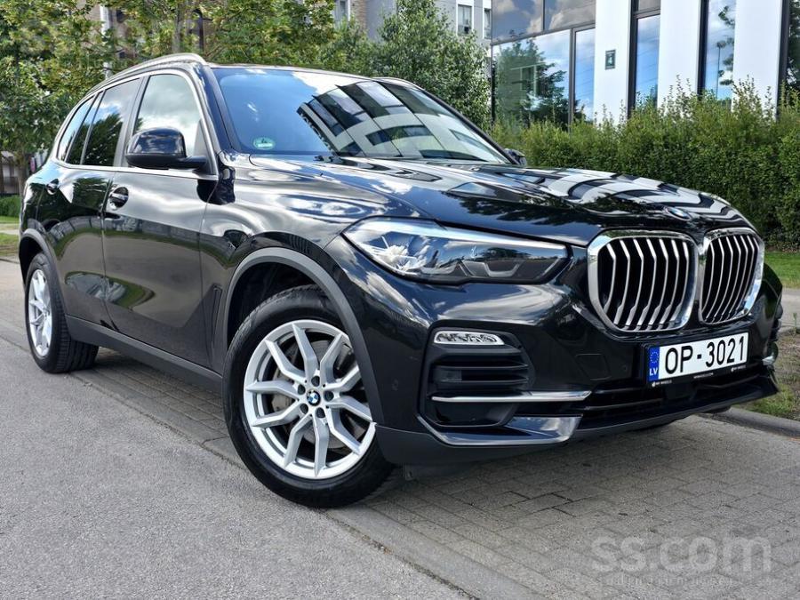 Melns BMW X5 2020 Rīga, ar dzinēja tilpumu 3.00 L un nobraukumu 183 tūkst. km par 38990 €, foto 4 vietnē AUTOMOTO.COM.LV