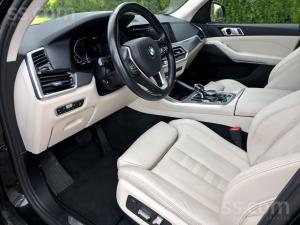 Melns BMW X5 2020 Rīga, ar dzinēja tilpumu 3.00 L un nobraukumu 183 tūkst. km par 38990 €, foto 12 vietnē AUTOMOTO.COM.LV