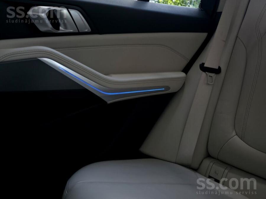 Melns BMW X5 2020 Rīga, ar dzinēja tilpumu 3.00 L un nobraukumu 183 tūkst. km par 38990 €, foto 19 vietnē AUTOMOTO.COM.LV