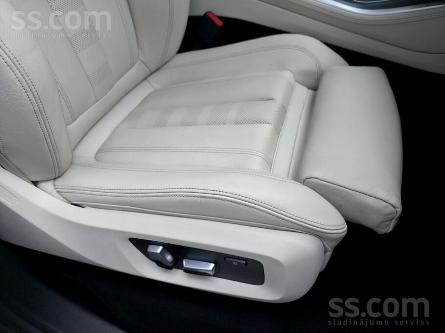 Melns BMW X5 2020 Rīga, ar dzinēja tilpumu 3.00 L un nobraukumu 183 tūkst. km par 38990 €, foto 24 vietnē AUTOMOTO.COM.LV