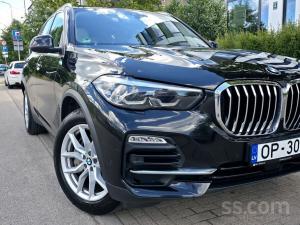 Melns BMW X5 2020 Rīga, ar dzinēja tilpumu 3.00 L un nobraukumu 183 tūkst. km par 38990 €, foto 31 vietnē AUTOMOTO.COM.LV