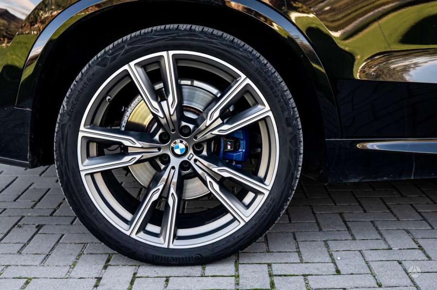 Black BMW X5 2020 in Kaunas, with an engine capacity of 2.99 L and mileage of 95 thousand km for 42500 €, photo 17 on AUTOMOTO.COM.LV